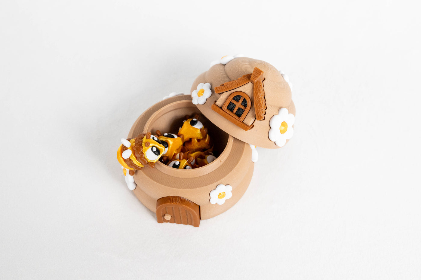 Beehive and Bees - Bee Toy Set